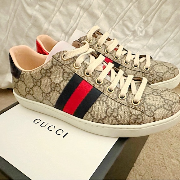 Gucci | Shoes | Gucci Logo Sneakers | Poshmark
